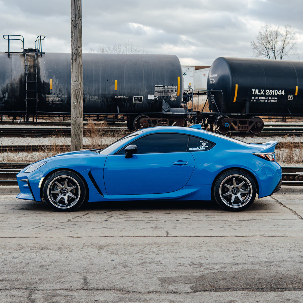 FC7 Hyper Black/Polish Lip